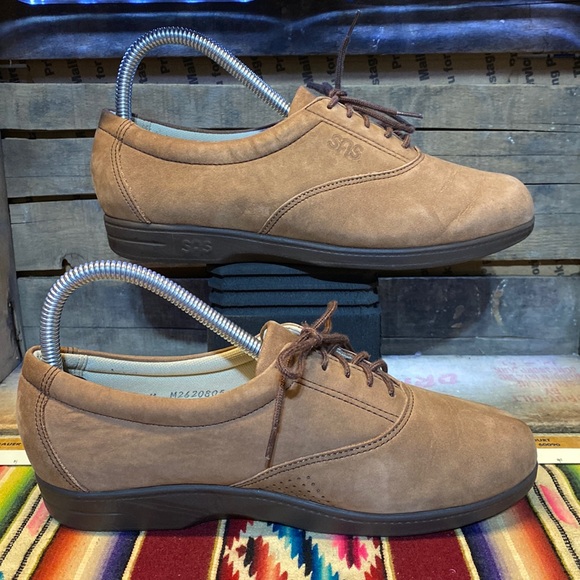 SAS | Shoes | Made In Usa Sas Shoes Ladies Size 7m Great Condition ...